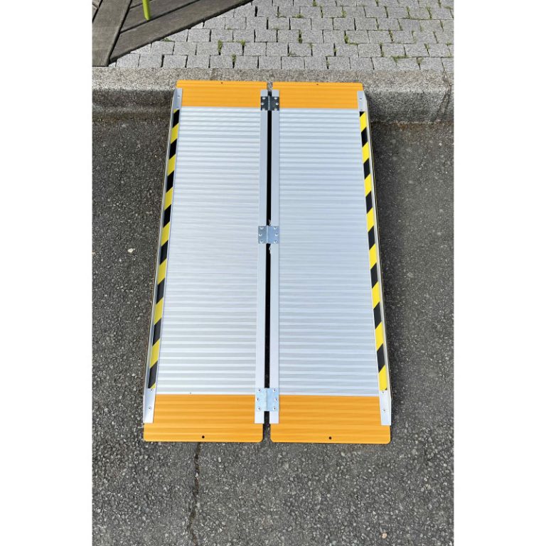 Rampe d’accès Amovible Pliante – NF P96 106 – MYD'L